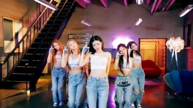 K-pop Dance Cover ️🥰 - TNAOT