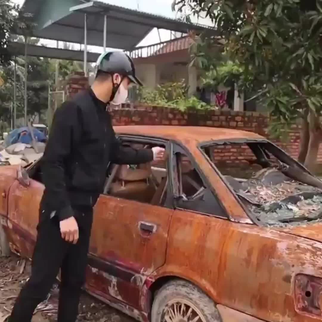 ឡានចាស់សោះចេញឡើងថ្មី - 1of10 - TNAOT