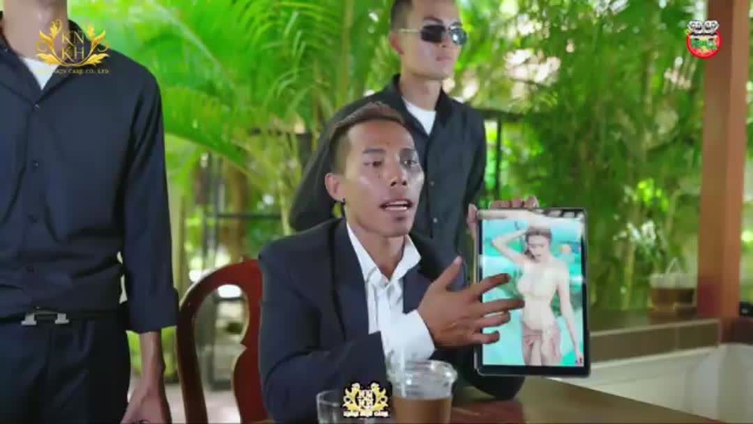 កំប្លែងពូគុកឃើញស្រីស្អាតមិនបាន - TNAOT