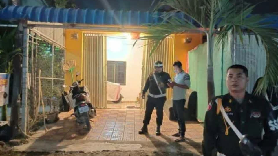 飞车党连按摩女都抢？ - TNAOT