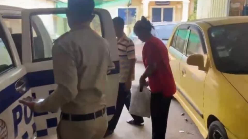 柬埔寨一涉黄KTV被突查，2名嫌疑犯被捕！ - TNAOT