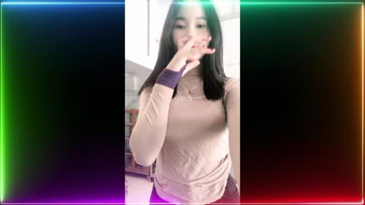 ស្រីស្អាតរាំស្លៀកខ្លីស្អាតៗខ្លាំងណាស់ - TNAOT