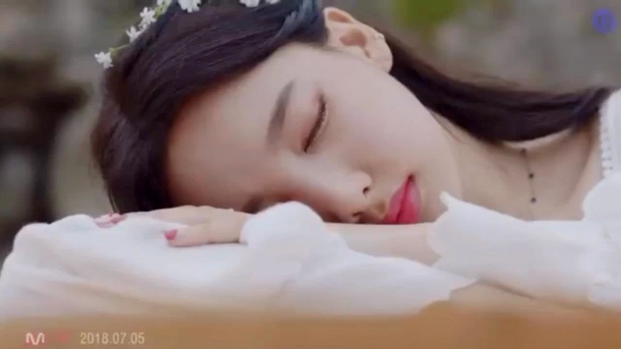 ចម្រៀងរបស់ TWICE Dance the night Away episode 9 🎶💜 - TNAOT