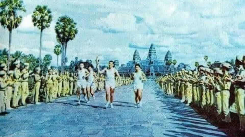 រូបភាពដ៏កម្រកាលពី ៦៤ឆ្នាំមុន ...