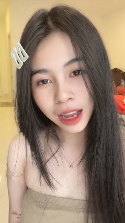 ស្រីស្អាត_ 𝑆𝑜 𝐶𝑢𝑡𝑒_☺😗 - TNAOT