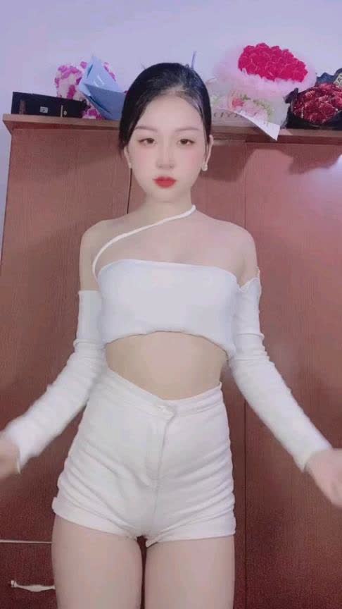 ស្រីស្អាតក្នុង TikTok 2023 V026 - TNAOT