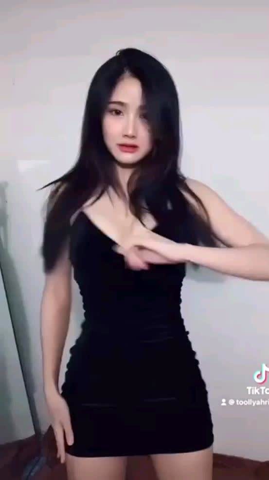 ស្រីស្អាត TikTok - TNAOT