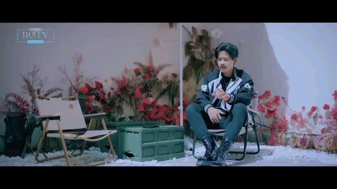 [MV] សន្យាស្លាប់លើទ្រូងបង🎧- ភារ៉ាក់ - TNAOT