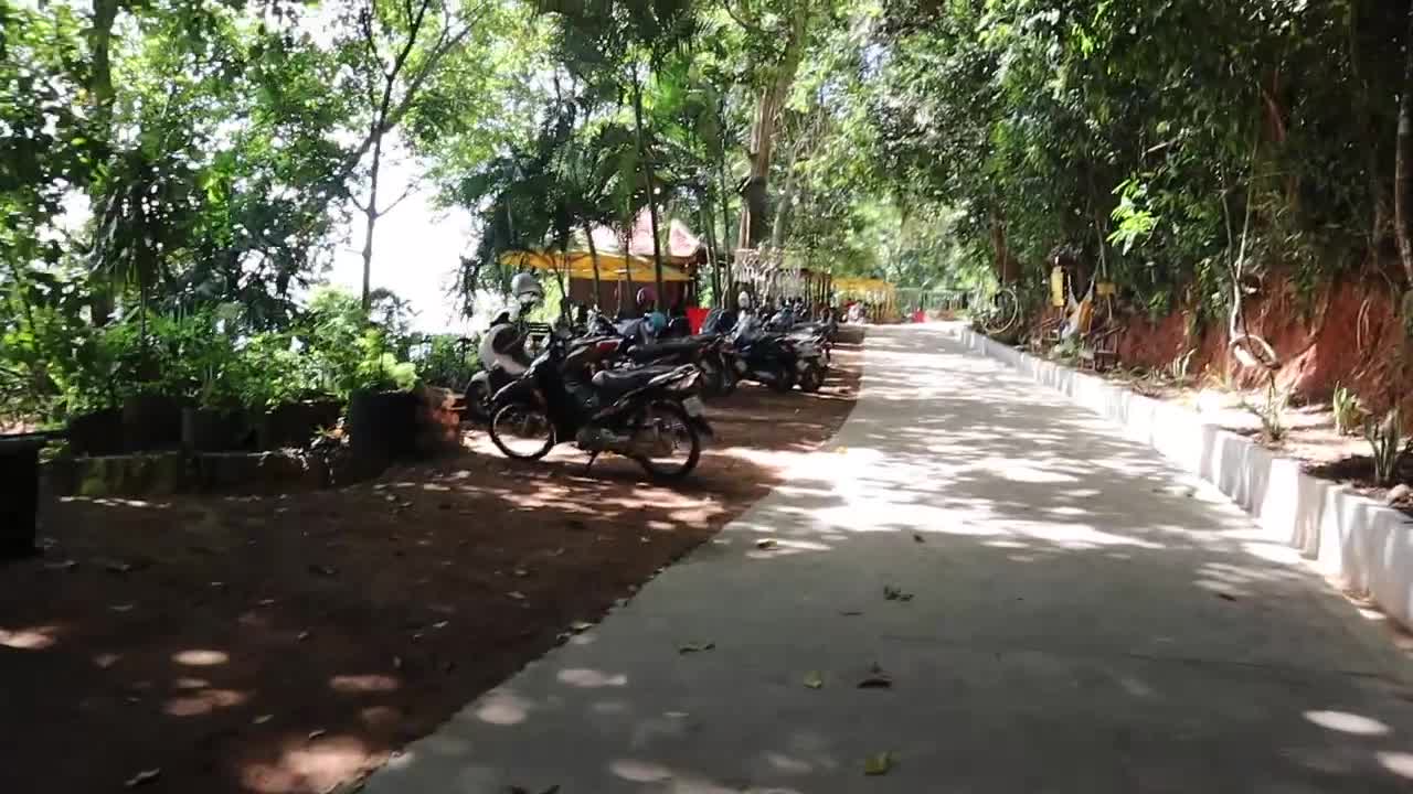 best friends visit my home country, kampot - 8of10 - TNAOT