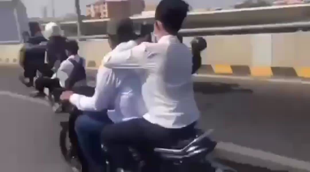 ម៉ែឲទៅរៀននៅសាលា ឯងទៅរៀនបង្ហោះម៉ូតូ - TNAOT