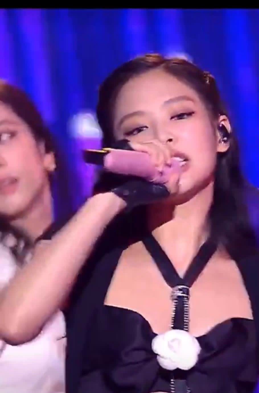 Blackpink/ Jennie rap line - TNAOT