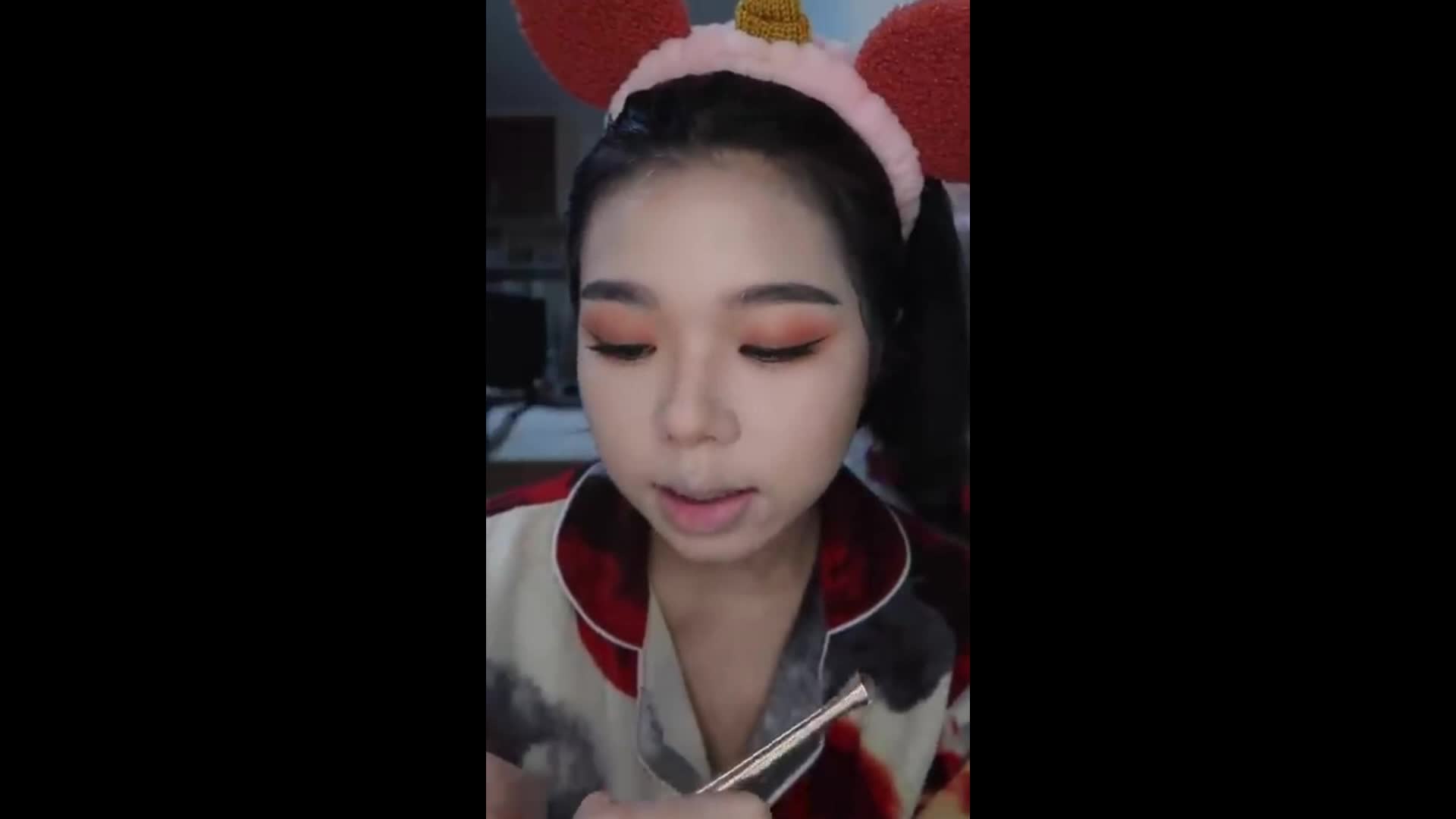 Peachy Makeup Look - Sreynea - 8of10 - TNAOT