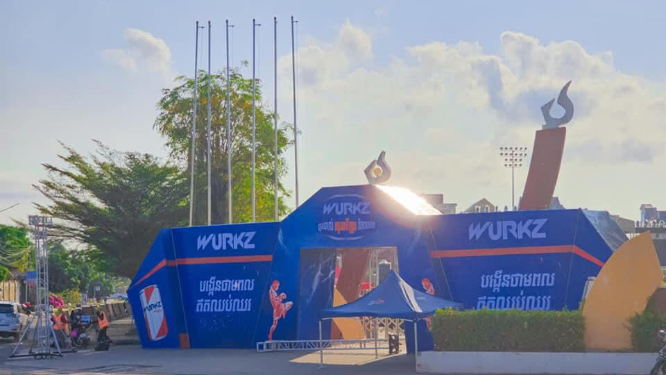 ពិតជាកក្រើក..! ព្រឹត្តិការណ៍ប្រកួតដ៏កម្រលើទឹកដីខេត្តកំពត ...