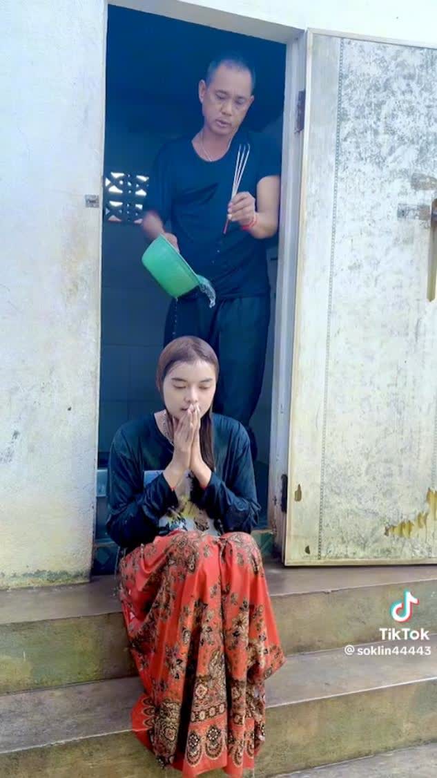 ទឹកព្រមហ្មដ៏សាកសិទ្ធិបំផុតនៅក្នុងផ្ទះរបស់យើង ព្រះមាតាបិតា - TNAOT