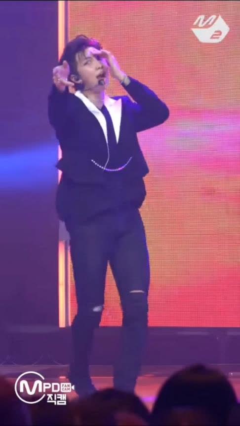 BTS RM camfocus "Fake Love" 💛🫰 - TNAOT