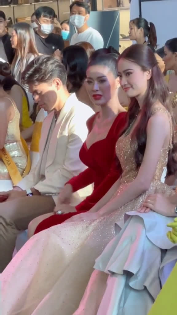 FaFa ចង់ដូរកន្លែងតាំងពីដំបូងតែទេវតាទាញដៃជាប់(របៀបអៀនNick)🤣 - TNAOT