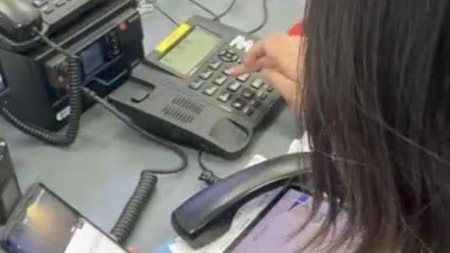 现实版保持通话！杭州119接警员用3斤麻辣小龙虾，救回一条年轻生命 - TNAOT