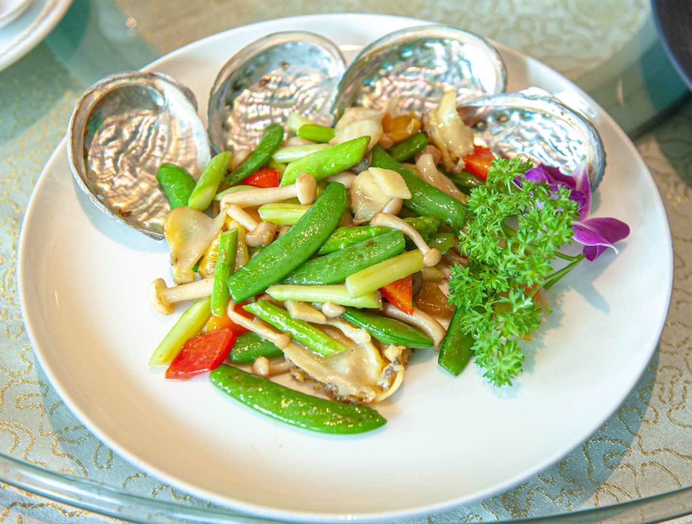 ភោជនីដ្ឋាន Fu Lu Zu ដ៏ល្បីប្រចាំនៅសណ្ឋាគារលំដាប់ផ្កាយ៥ ...