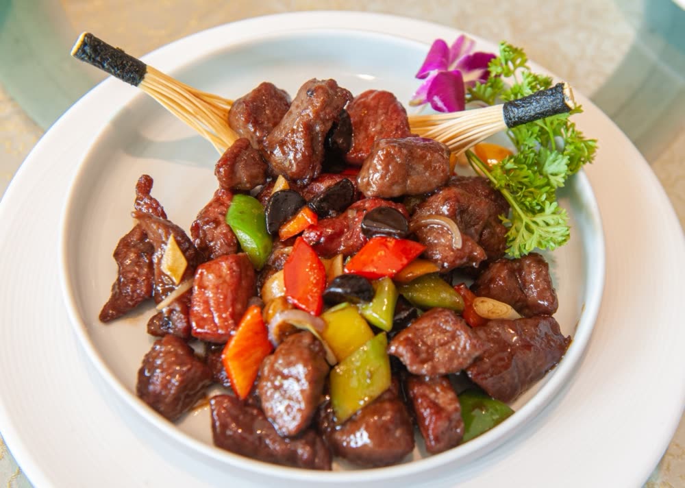 ភោជនីដ្ឋាន Fu Lu Zu ដ៏ល្បីប្រចាំនៅសណ្ឋាគារលំដាប់ផ្កាយ៥ ...