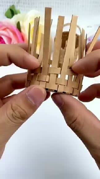 DIY របៀបធ្វើកូនកន្ទ្រក់ - TNAOT